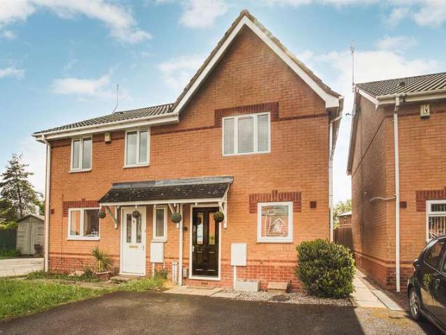 2 Bedroom Semi Detached House
