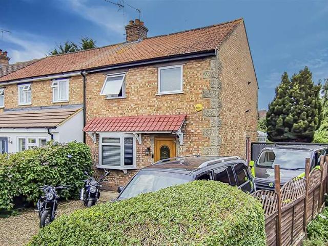 2 Bedroom Semi Detached House