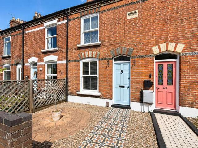2 Bedroom House