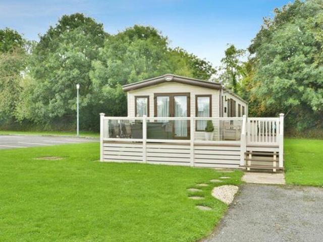 2 Bedroom House Cotswold Hoburne Cotswold Hoburne N/A 86938271
