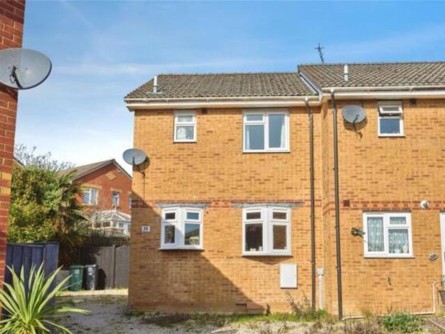 2 Bedroom House Cowes Isle Of Wight 101168377