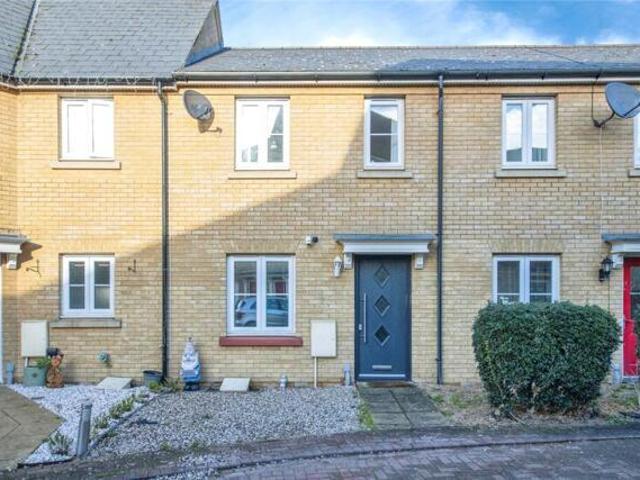 2 Bedroom House Colchester Essex 99203896