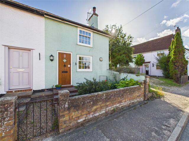2 Bedroom House Colchester Essex LS100614871
