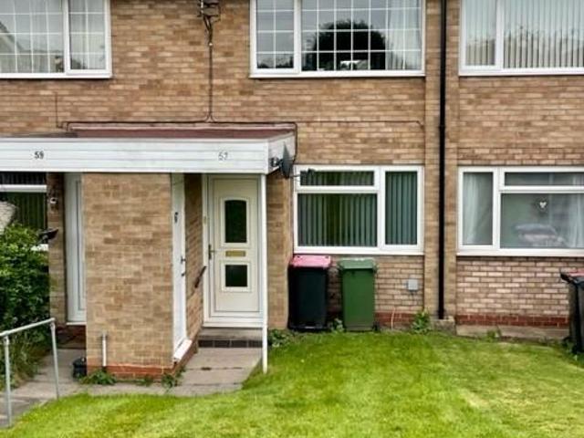 2 Bedroom House Coleshill West Midlands 102519053