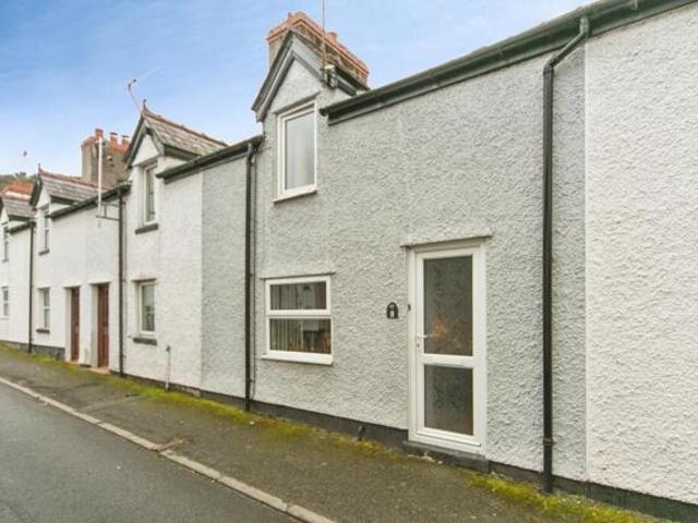 2 Bedroom House Conwy Conwy LS100787144