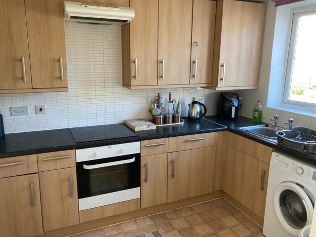 2 Bedroom House Cornwell Oxfordshire LS98765983