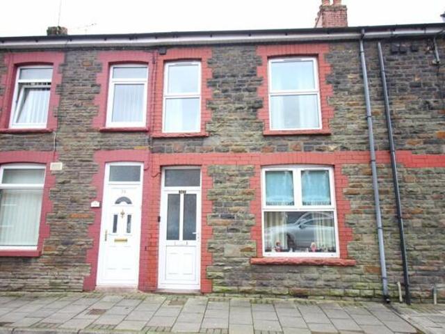 2 Bedroom House Caerphilly Caerphilly LS99688533