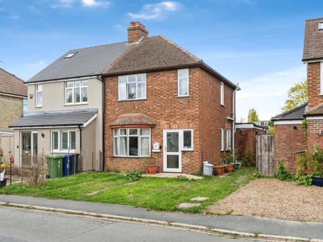 2 Bedroom House Cambridge Cambridgeshire LS99161368