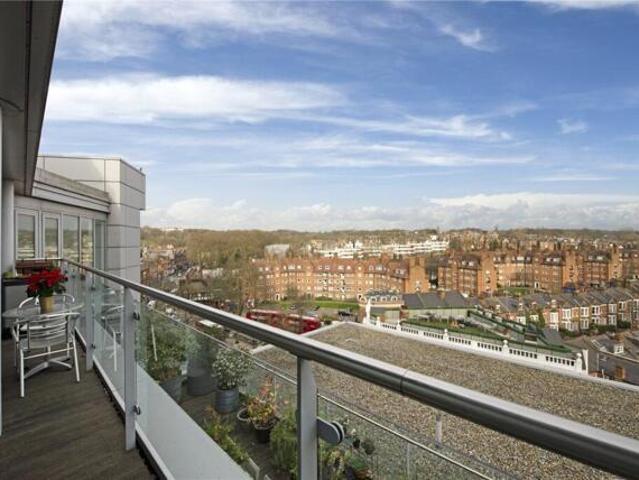 2 Bedroom House Camden Greater London LS99808758