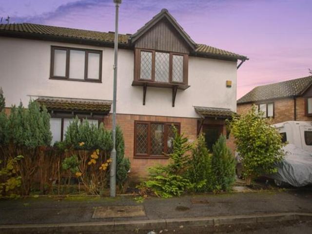 2 Bedroom House Cardiff Cardiff LS100540575