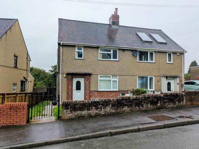 2 Bedroom House Carmarthenshire Carmarthenshire 99608141