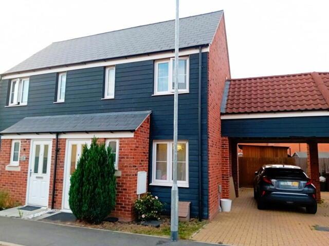 2 Bedroom House Chelmsford Essex 100614840