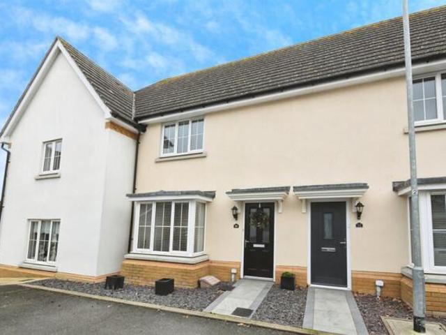 2 Bedroom House Chelmsford Essex LS99926315
