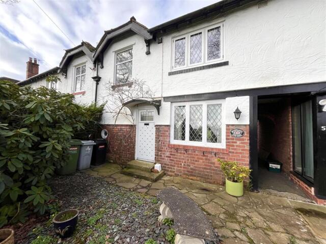 2 Bedroom House Chelford Cheshire LS100685087