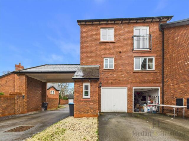 2 Bedroom House Chester Cheshire West And Chester 98503951