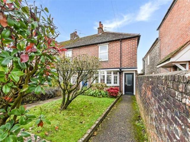 2 Bedroom House Chichester West Sussex LS98864619