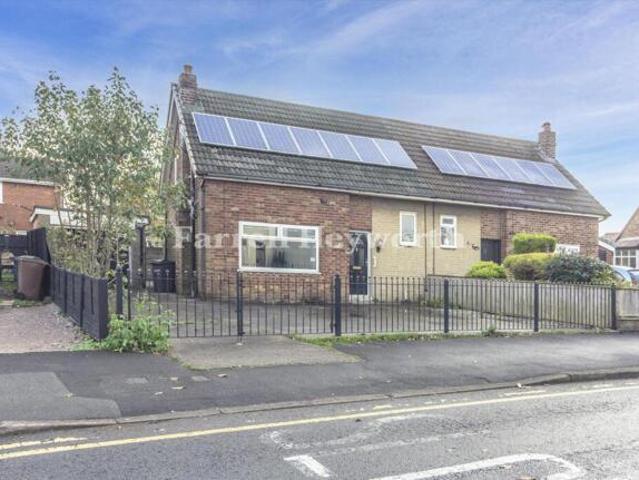 2 Bedroom House Chorley Lancashire LS100426386