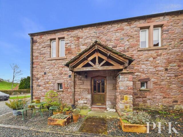 2 Bedroom House Cumbria Cumbria LS100398507