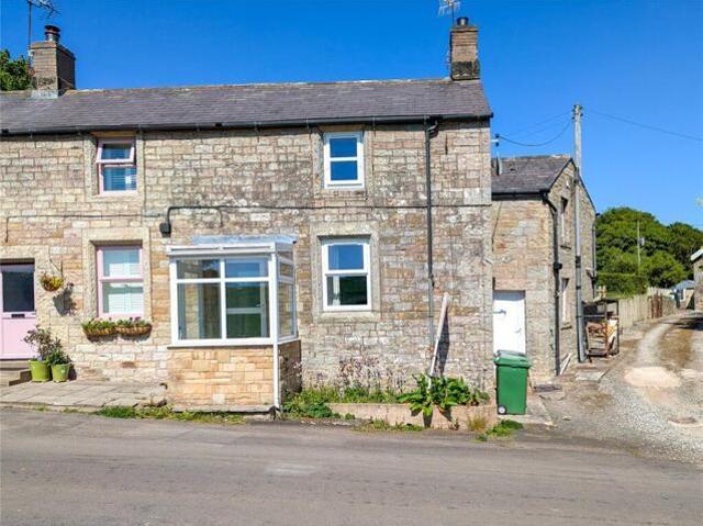 2 Bedroom House Cumbria Cumbria LS98612362