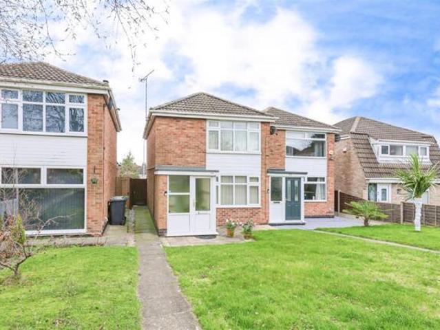 2 Bedroom House Ashby De La Zouch Leicestershire 101892076