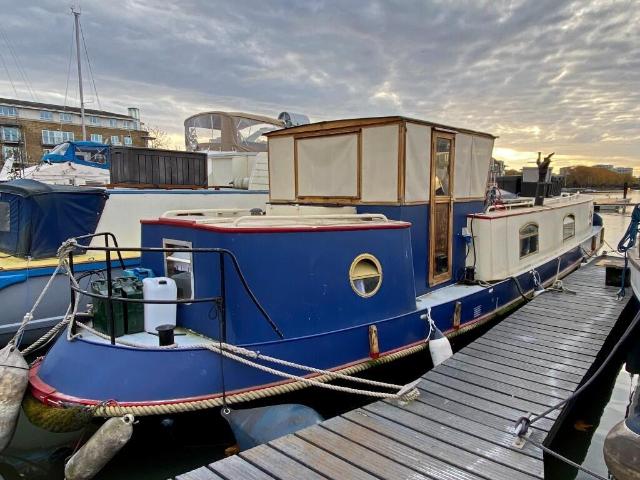 2 bedroom house boat for sale