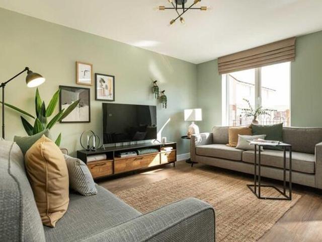2 Bedroom House Bognor Regis West Sussex LS100158565