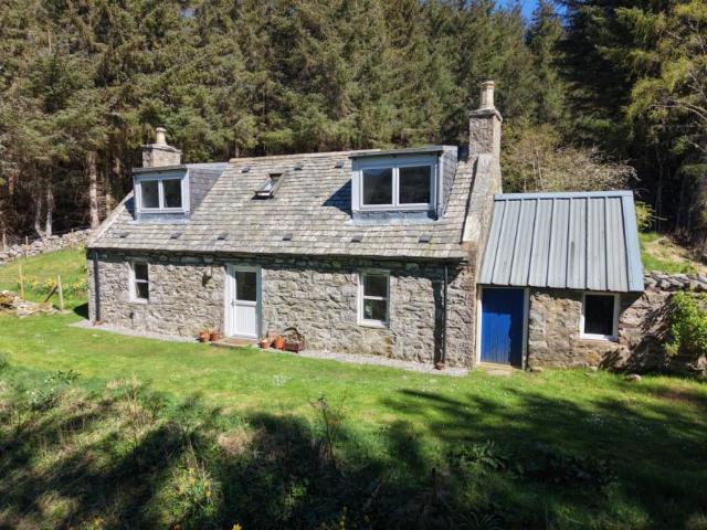 2 Bedroom House Ballindalloch Ballindalloch 102204363