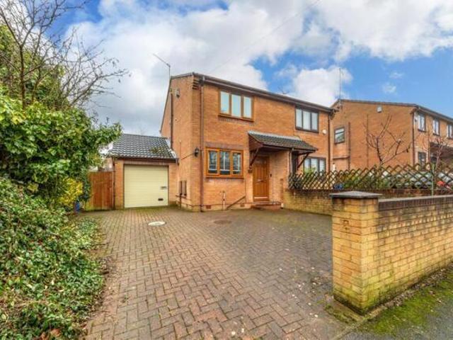 2 Bedroom House Barnsley Barnsley 99029304