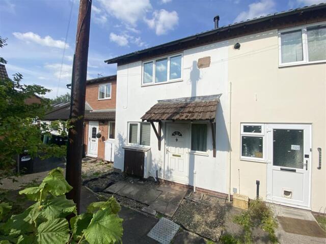 2 Bedroom House Bicton Heath Bicton Heath 100132384