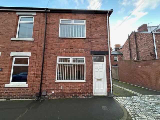 2 Bedroom House Bishop Auckland County Durham 98834431