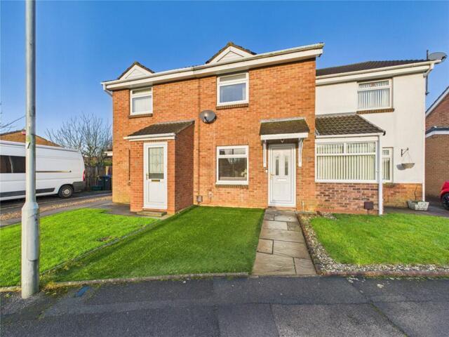 2 Bedroom House Bishop Auckland County Durham 99092458