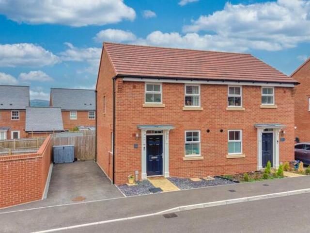 2 Bedroom House Bishops Lydeard Bishops Lydeard 101059643