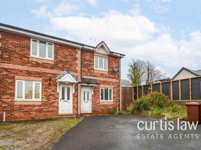 2 Bedroom House Blackburn Blackburn With Darwen 101059833