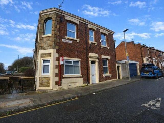 2 Bedroom House Blackburn Blackburn With Darwen LS99437180