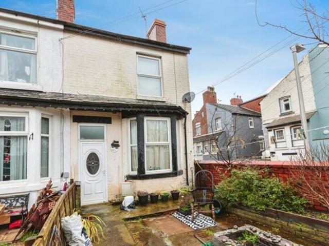 2 Bedroom House Blackpool Blackpool 98718243