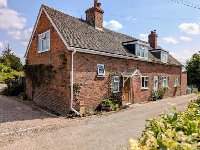 2 Bedroom House Bridgnorth Shropshire 101743279