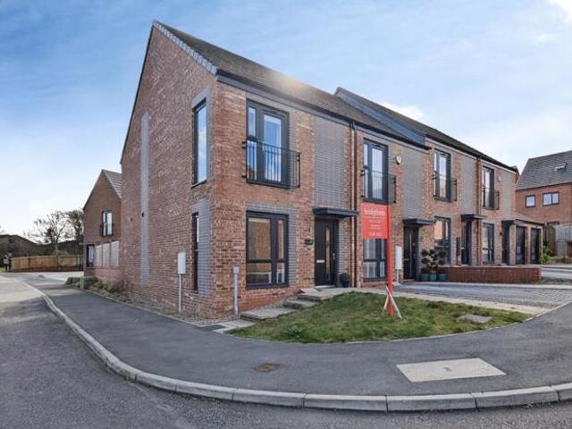 2 Bedroom House Gateshead Gateshead 100426027