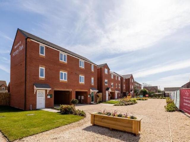 2 Bedroom House Gainsborough Lincolnshire 98233135