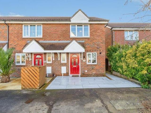 2 Bedroom House Gillingham Medway 99773910