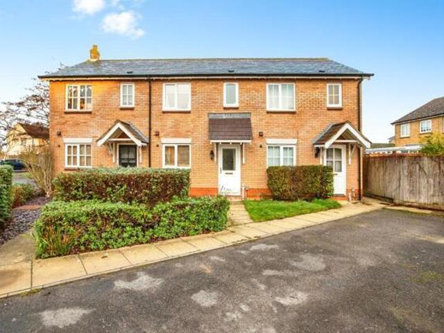 2 Bedroom House Great Cambourne Cambridgeshire 99952316
