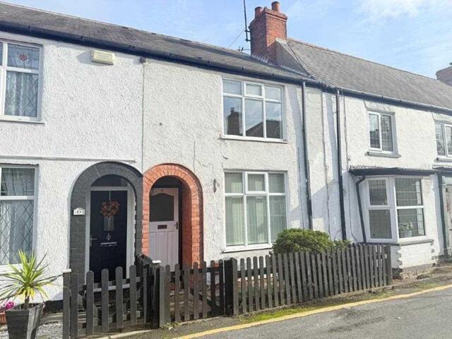 2 Bedroom House Grimsby East Yorkshire 101025665