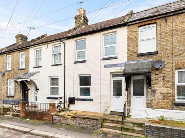 2 Bedroom House Dover Kent LS98903243