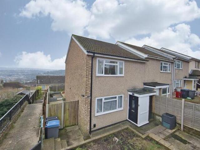 2 Bedroom House Dover Kent LS99952109