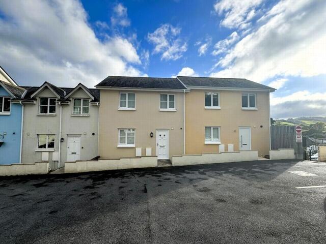 2 Bedroom House Dawlish Devon 101996178