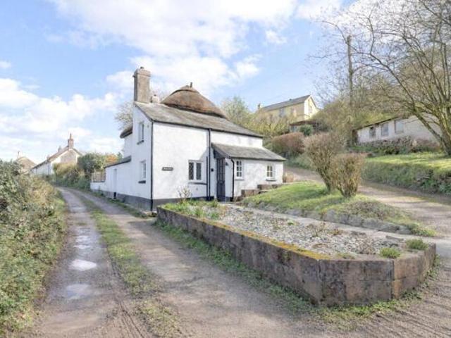 2 Bedroom House Devon Devon LS100881639
