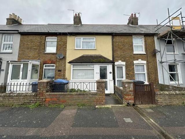 2 Bedroom House Deal Kent LS100503140
