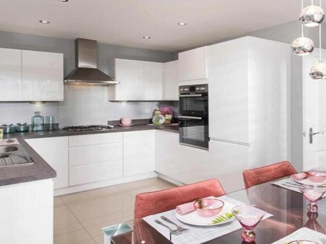 2 Bedroom House Derbyshire Derbyshire LS101675007