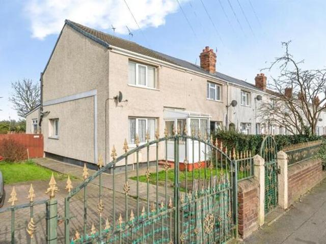 2 Bedroom House Dunscroft Dunscroft LS101678160