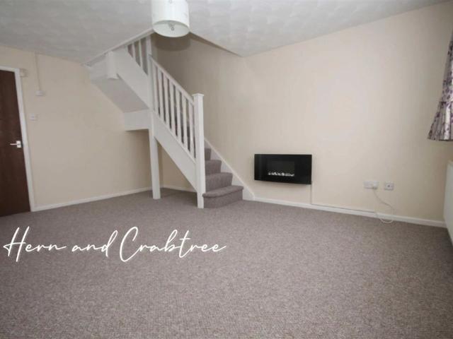 2 Bedroom House End Terrace