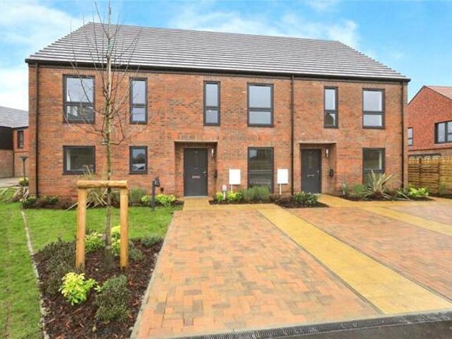 2 Bedroom House East Sussex East Sussex LS100426268